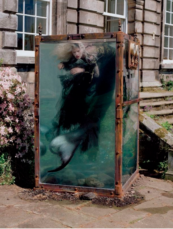 cremisilab: Simon Costin, the designer of creativity.....