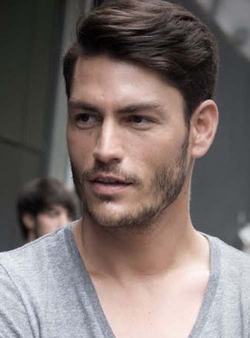 Gaya Terbaru 20+ Potongan Rambut Pria Pompadour