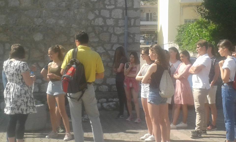 ΔΙΣΤΟΜΟ - ΝΕΑ: ΕΙΚΟΣΙ ΓΕΡΜΑΝΟΠΟΥΛΑ ΕΚΑΝΑΝ ΜΑΘΗΜΑ ΣΤΟ ΜΟΥΣΕΙΟ ΘΥΜΑΤΩΝ ...