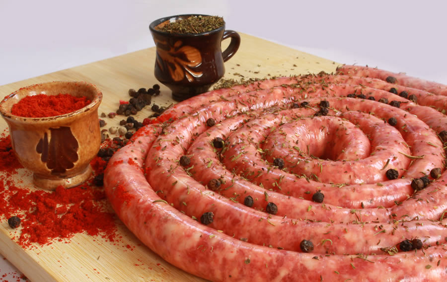 Despre Bucatarie: Carnati de casa