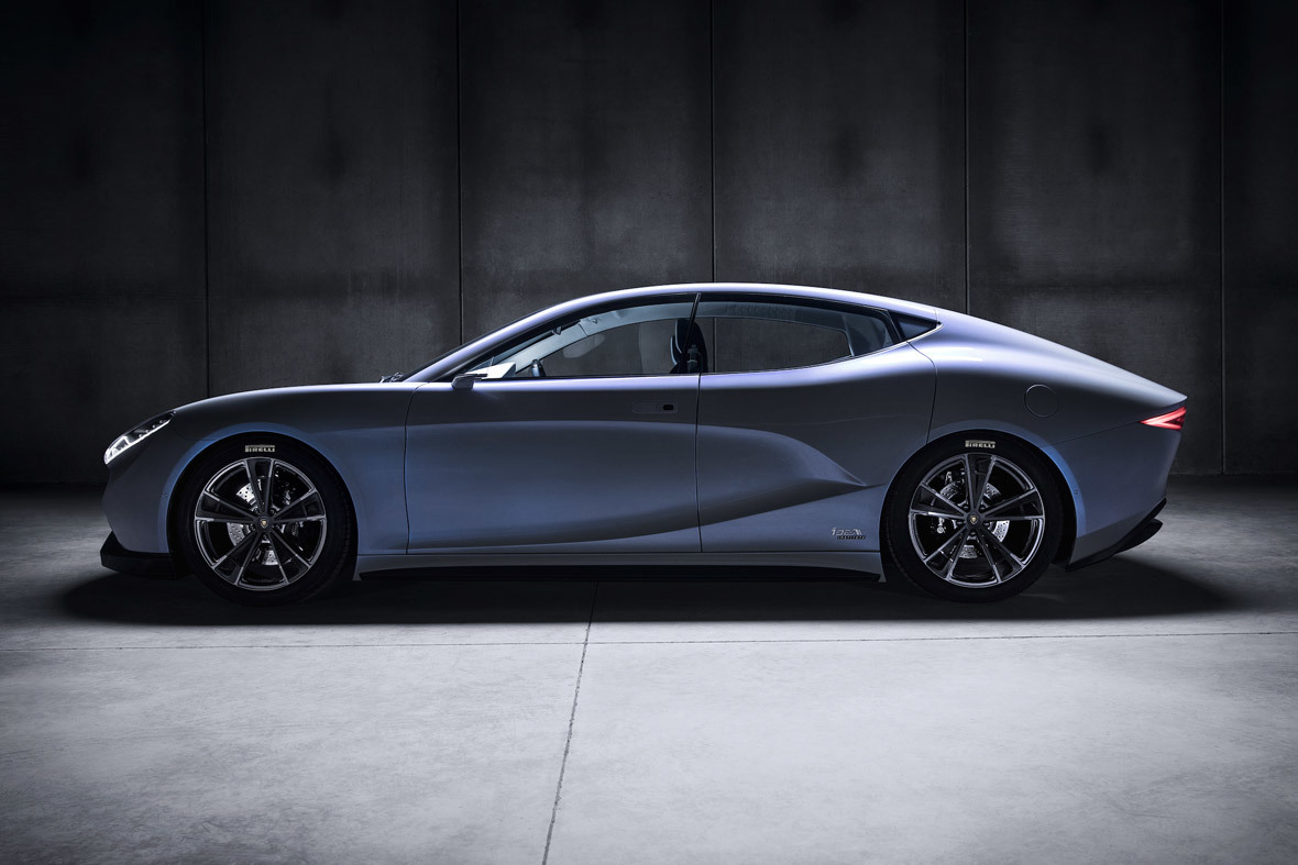 LVCHI Auto's Venere Electric Limo Unveiled : ebeasts.com