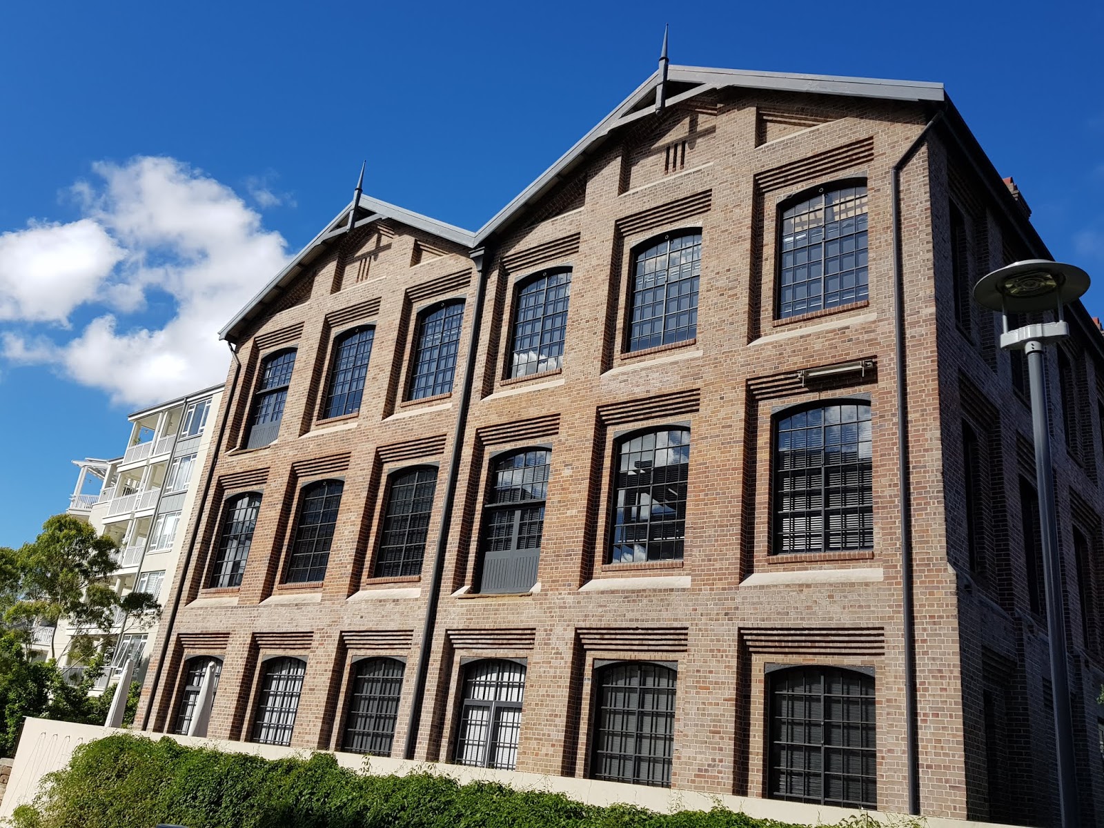 Sydney - City and Suburbs: Pyrmont, Tablet House