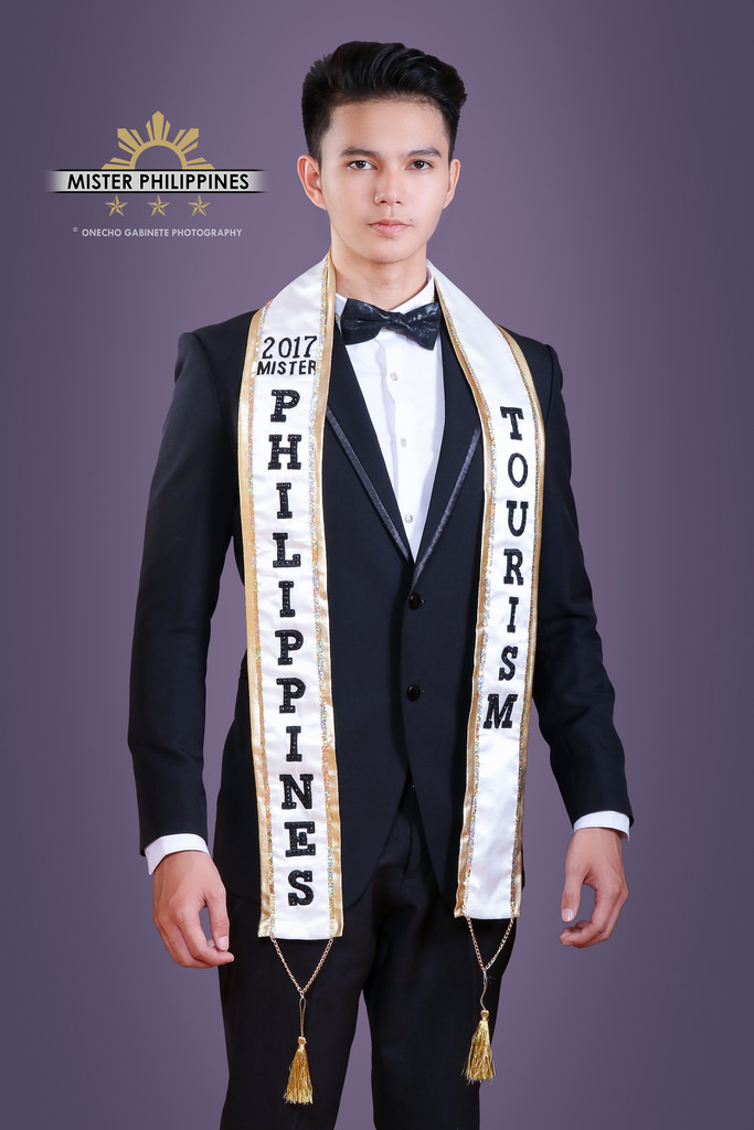 Man Central: Woody Andres: Pinoy Titleholder