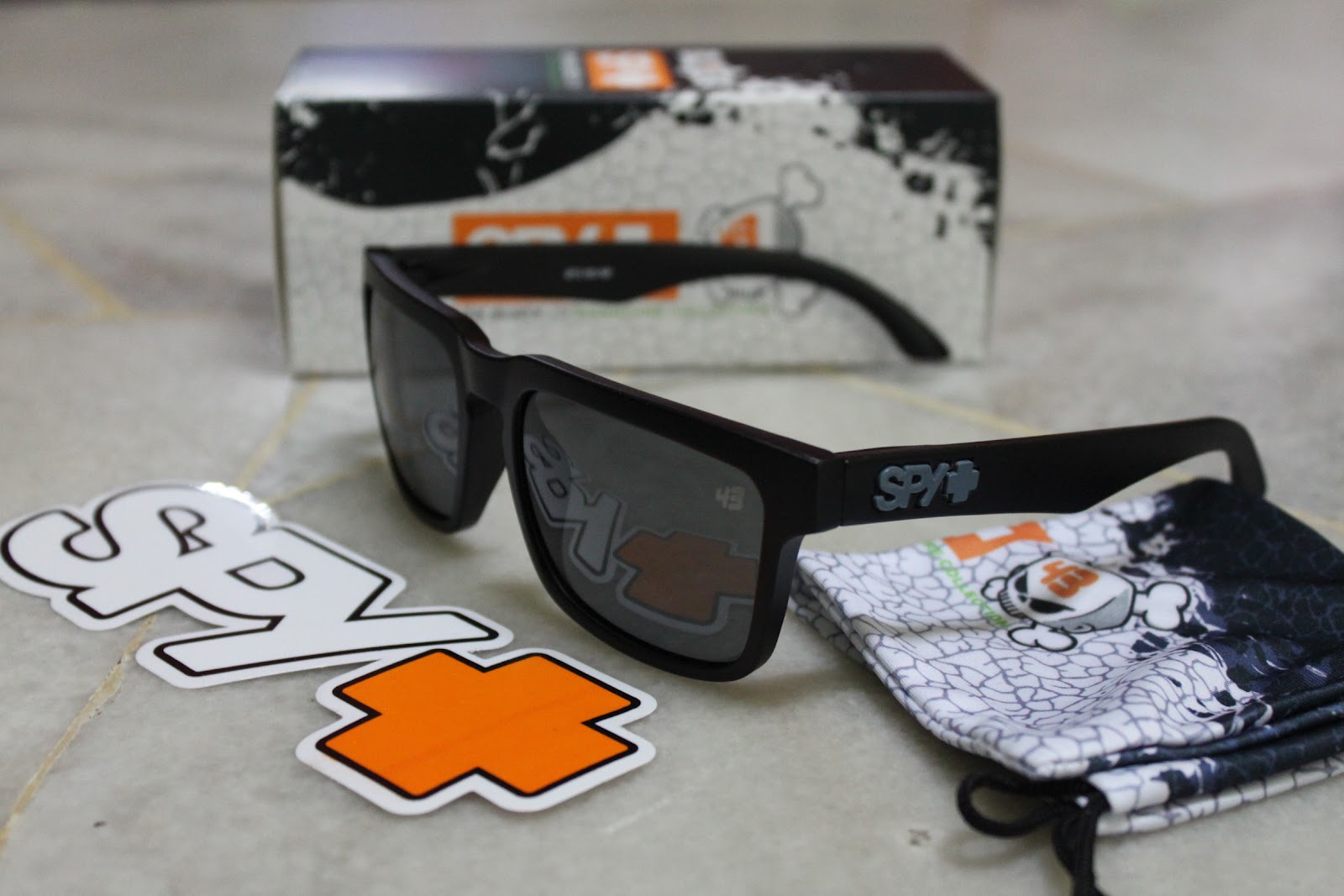 ENERGYCOM: Ken Block Signature Spy Helm Shades