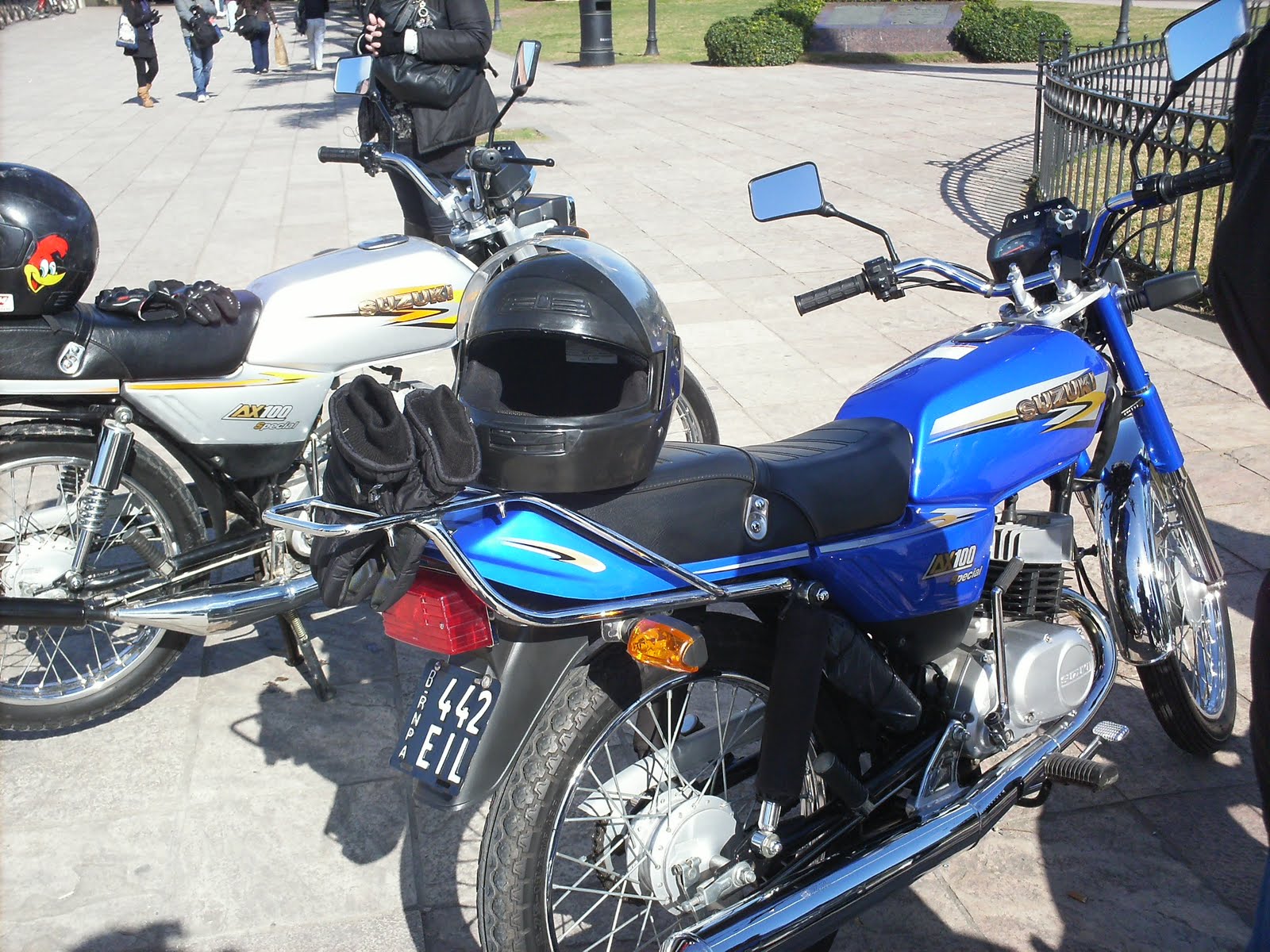 Suzuki AX100 Pasión por 2T: Salidas, Fotos