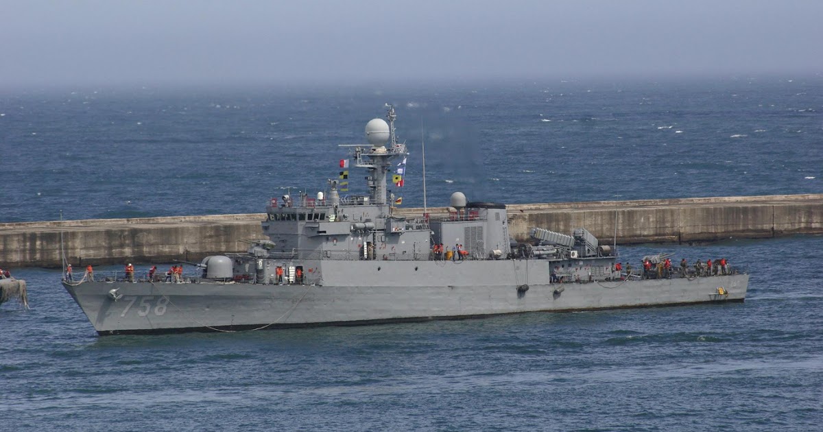 Desarrollo y Defensa: Corbeta Clase PR-72P (Perú)