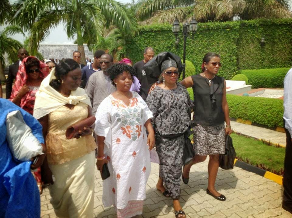 Entyna's world: Femi Segun, Yeni Kuti's ex-husband buried in Lagos