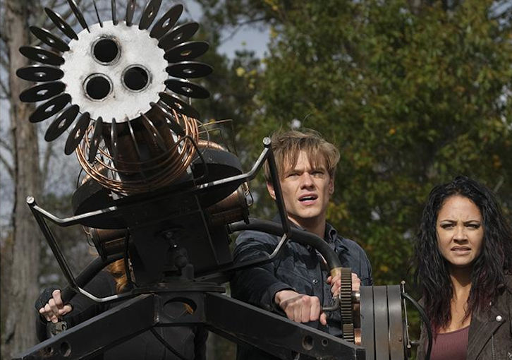 macgyver-episode-412-loyalty-family-rogue-hellfire-photo.jpg