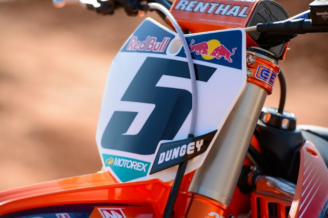 Racing Cafè: KTM SX-F Factory Edition Red Bull Factory Team ...