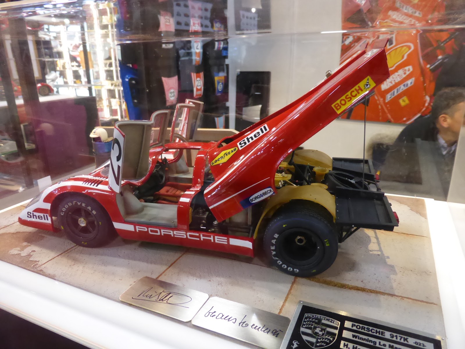 GRANDI E PICCOLE AUTO: Rétromobile 2019: stand di Fred Suber