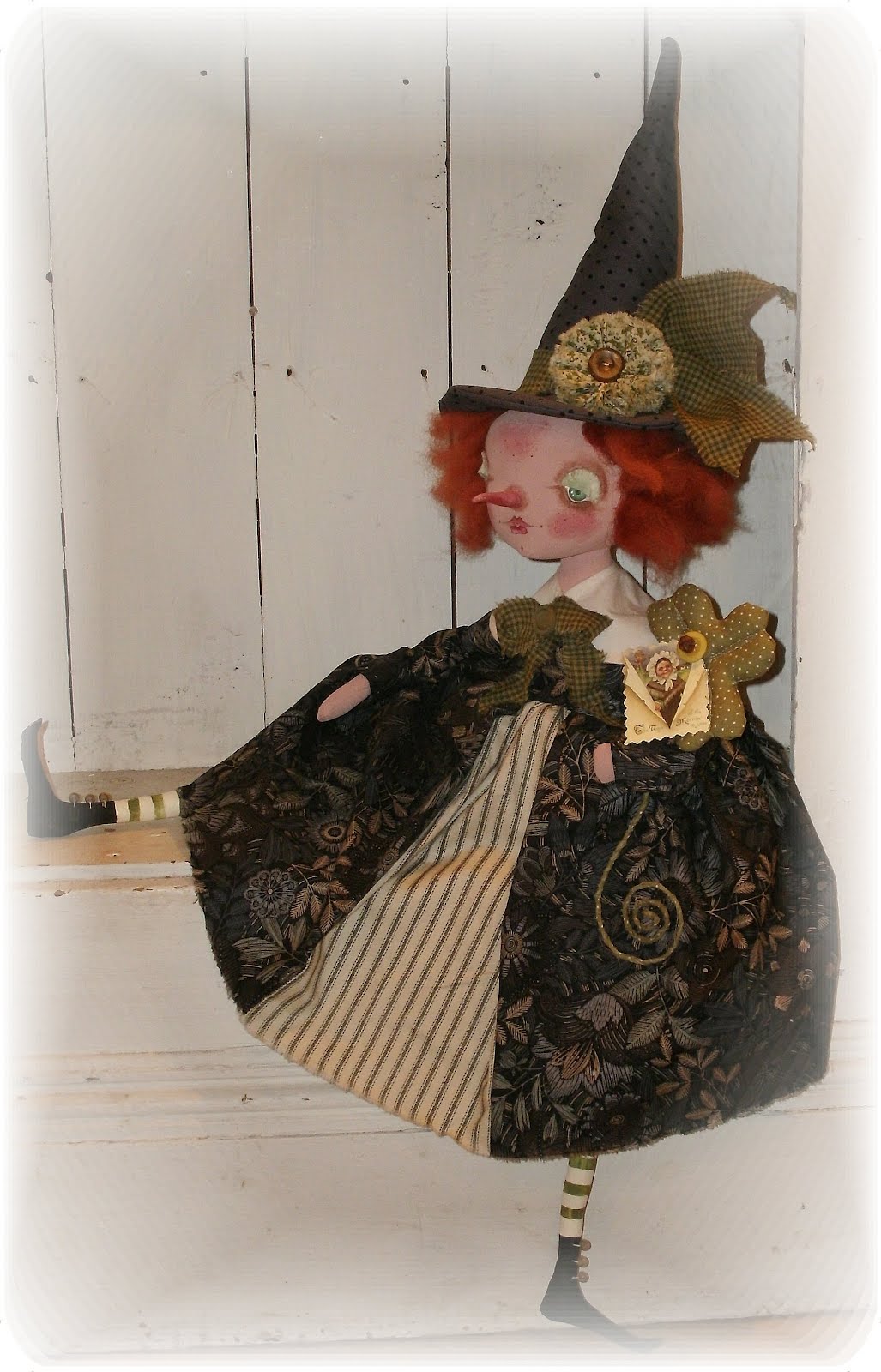 Pywackit Primitives: Irish Spring Witch