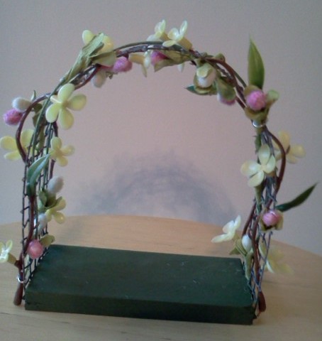 Silo Hill Farm: Mini Garden Arch for Easter