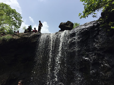 Lifestyle & Travel Science: Palasdhari Waterfall: Expect unexpected