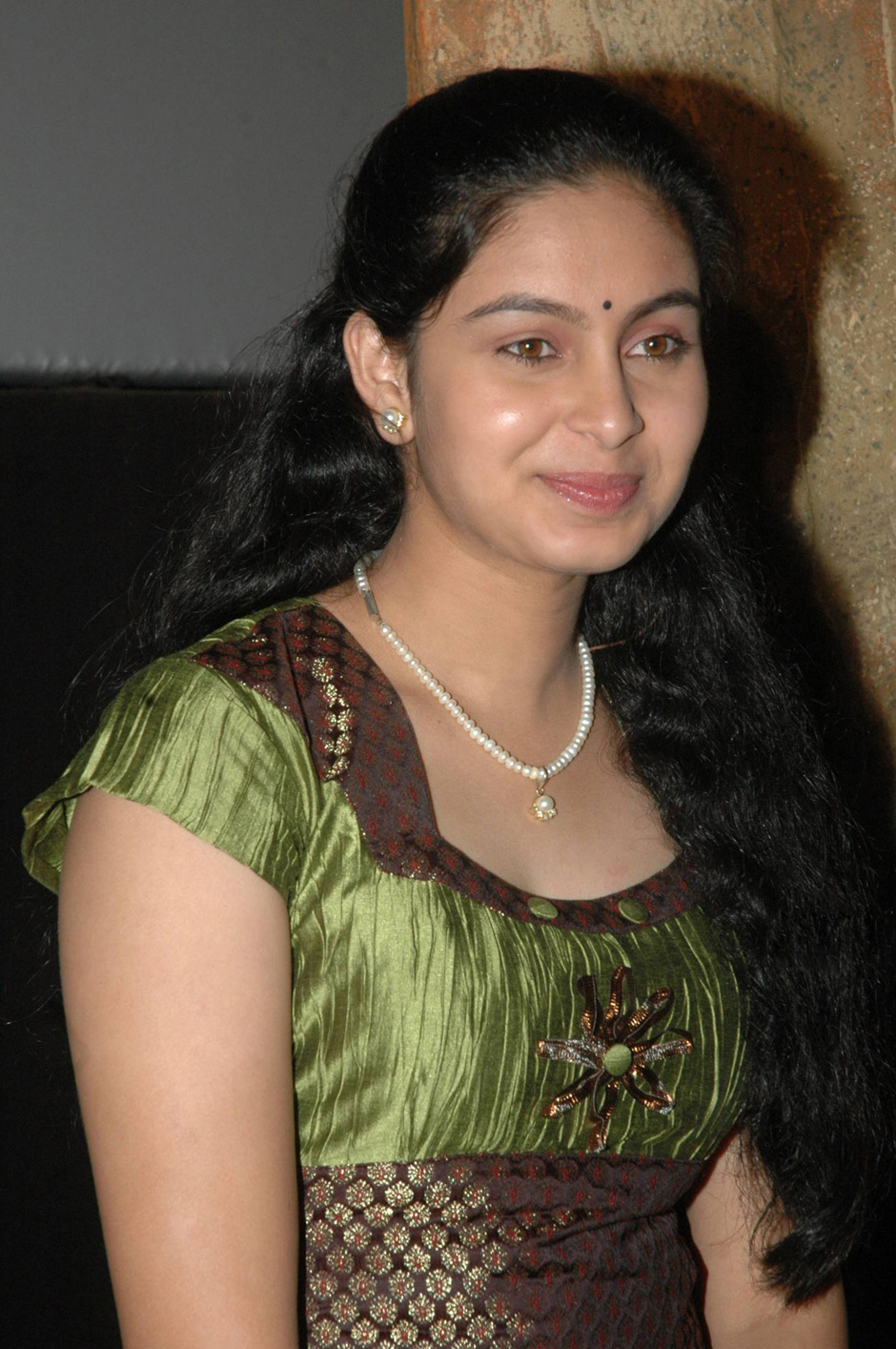 Hot Actress Navel Poke 2014 Chain Xossip Hd Image Photoshoot Blog