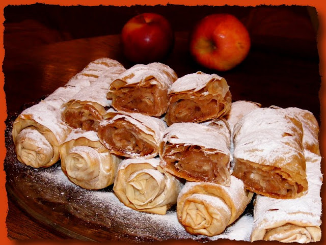 Ce si cum mai gatim: Strudel cu mere