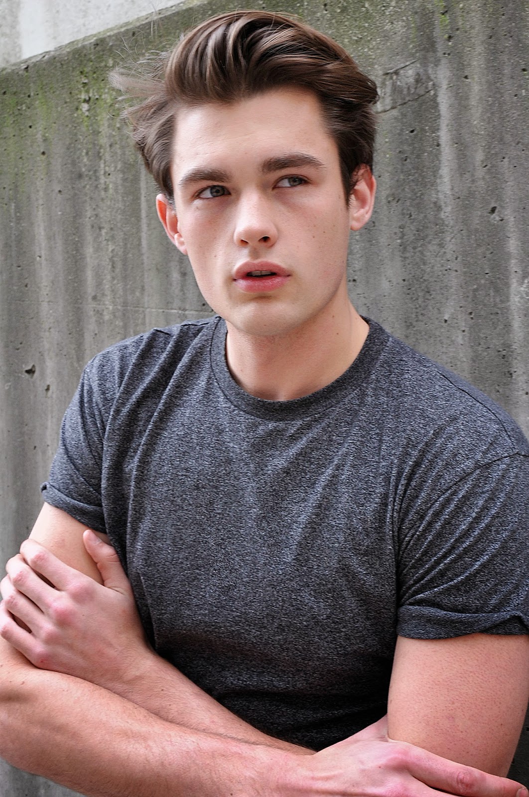 ELITE MODEL MANAGEMENT TORONTO : Liam Polas