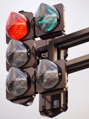 Yusuke Japan Blog: The traffic signal in Japan has been changing