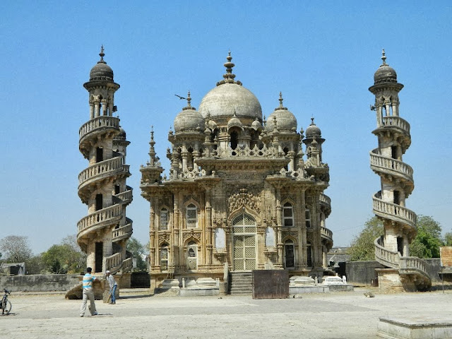 Top 10 things in India: Top Ten Places to Visit in Gujarat