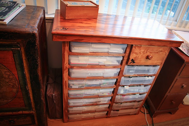 My Mans Crafty Hands: My Custom DELUXE 12x12 Paper Storage (part 3 ...