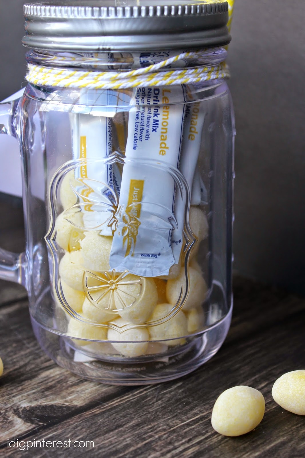 Lemonade Teacher Appreciation Gift with Free Printable - I Dig Pinterest