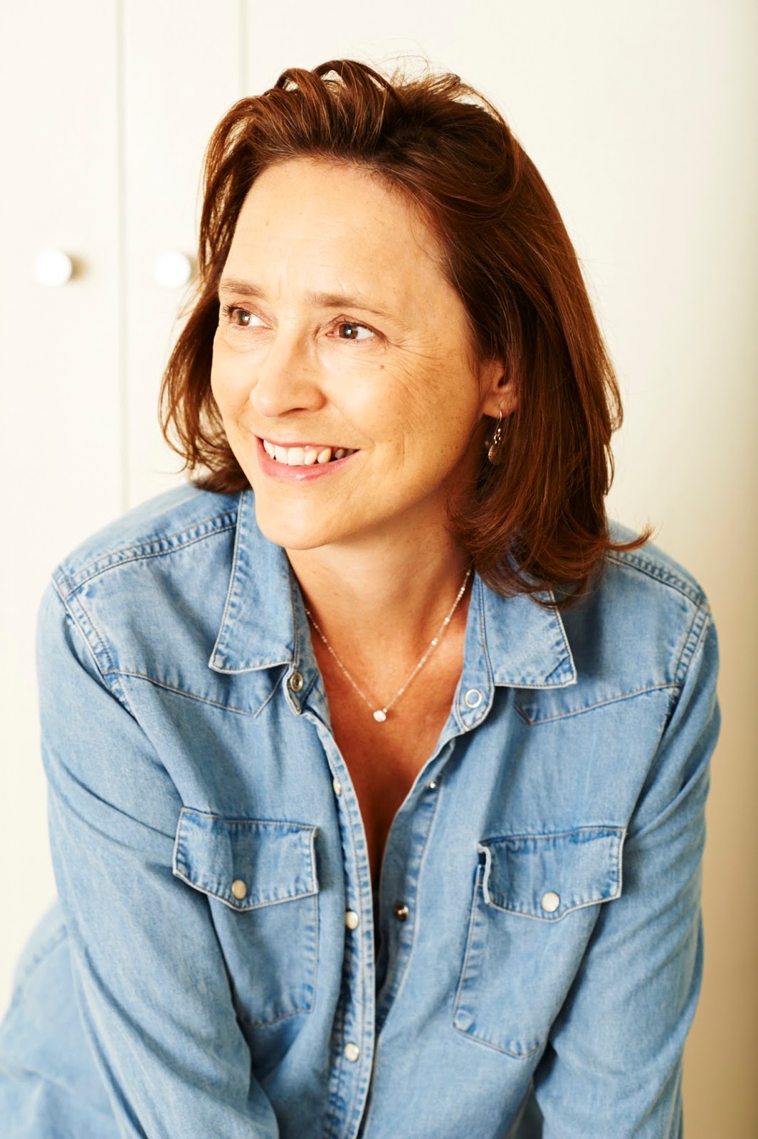 Off-the-Shelf Books: Emma Curtis' Writing Toolkit