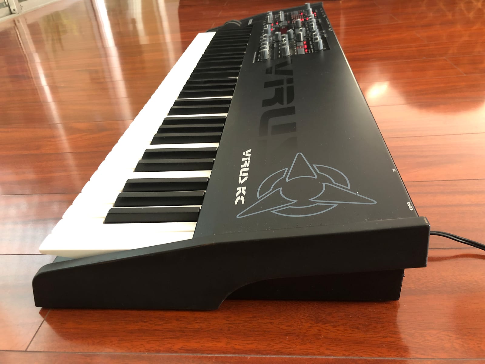 MATRIXSYNTH: Access Virus KC / C Keyboard w/ Extras SN *KCCjUs2C7nL*