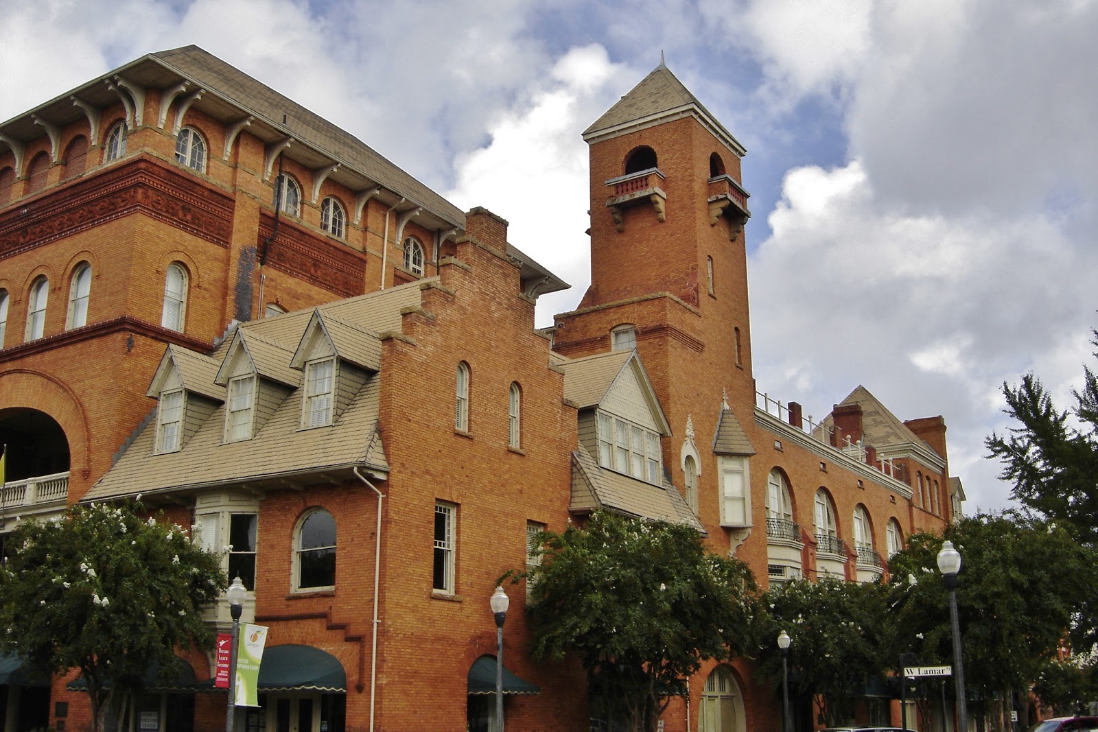 Places To Go, Buildings To See: Windsor Hotel - Americus, Georgia