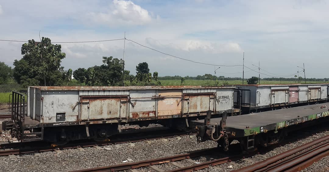 Arsip 76R: Gerbong Barang Indonesia