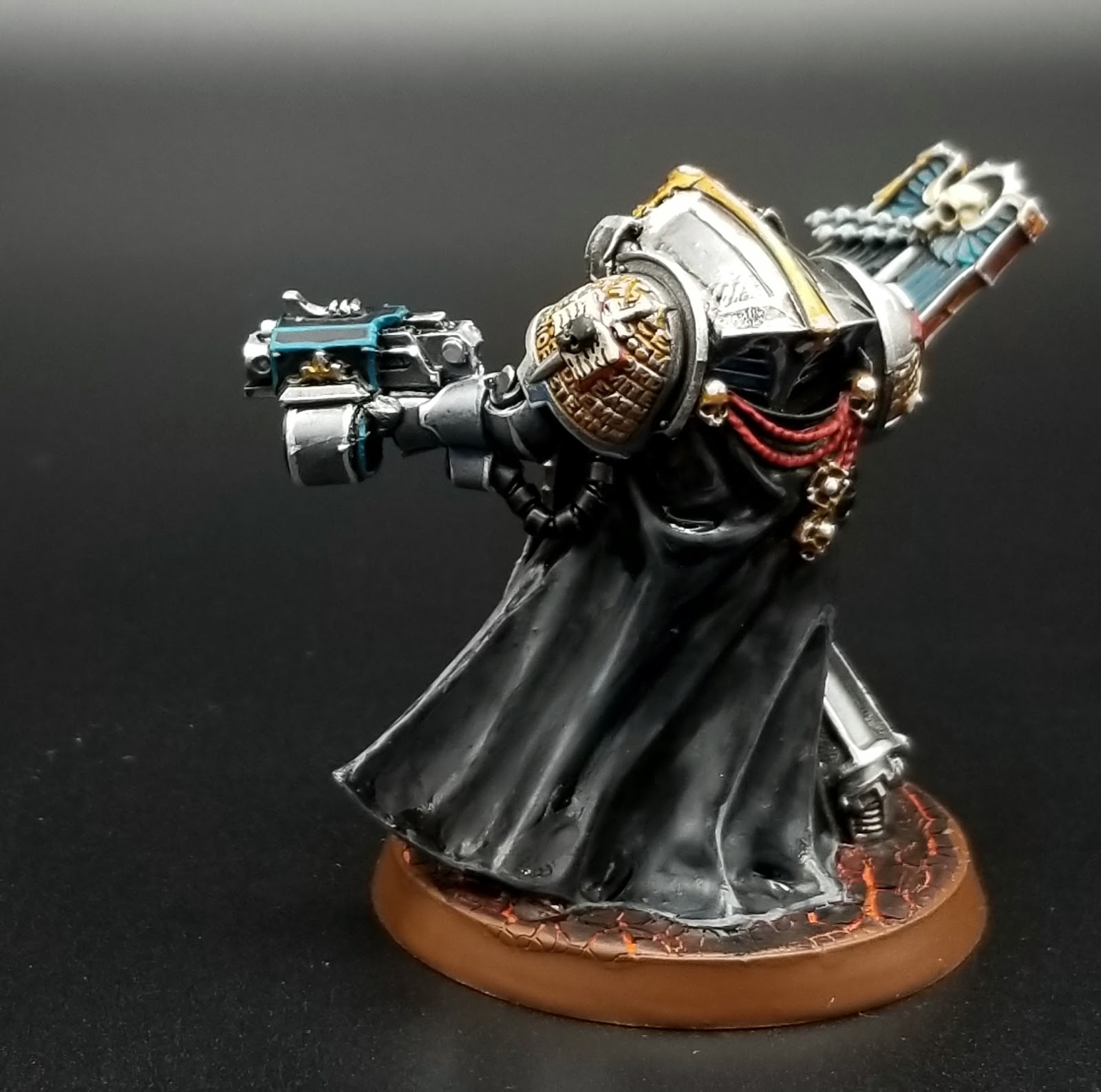 Tigurius's Omnis Arcanum Models: Limited Edition Space Marine Chaplain ...