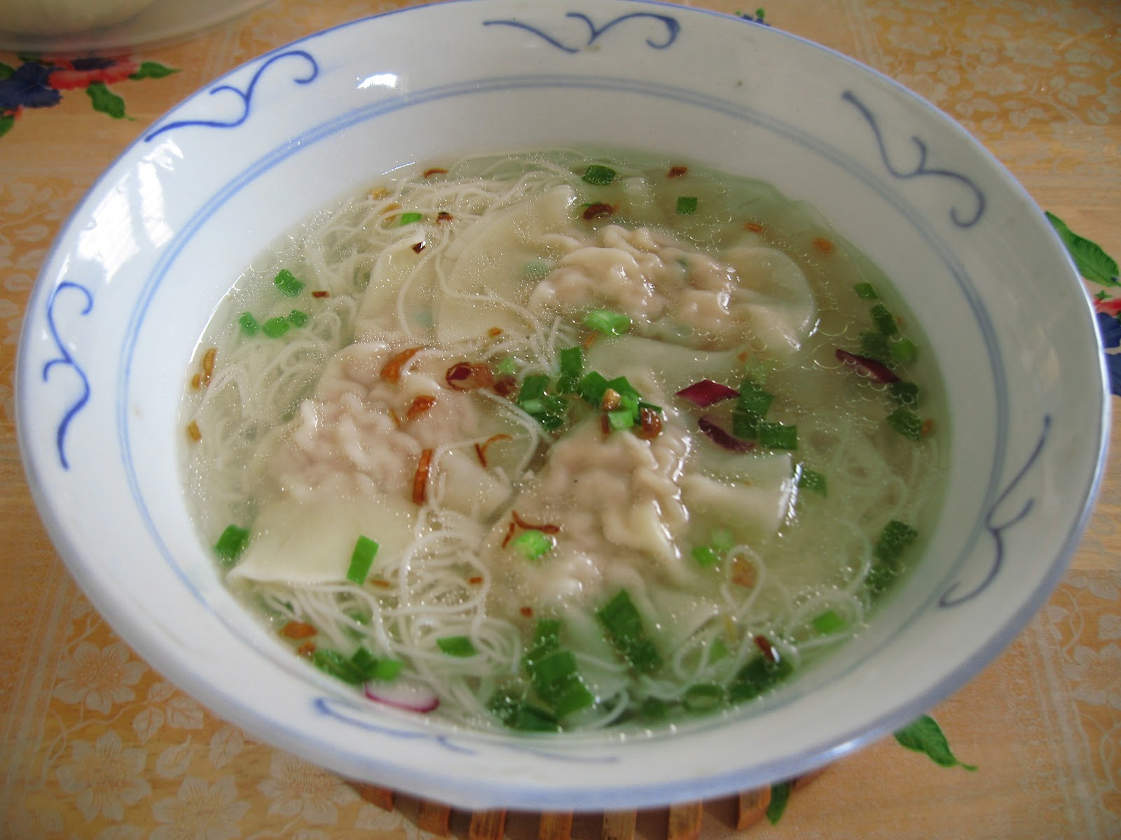 Sumptuous Flavours: Mee Suah Soup With Sui Kow Dumplings