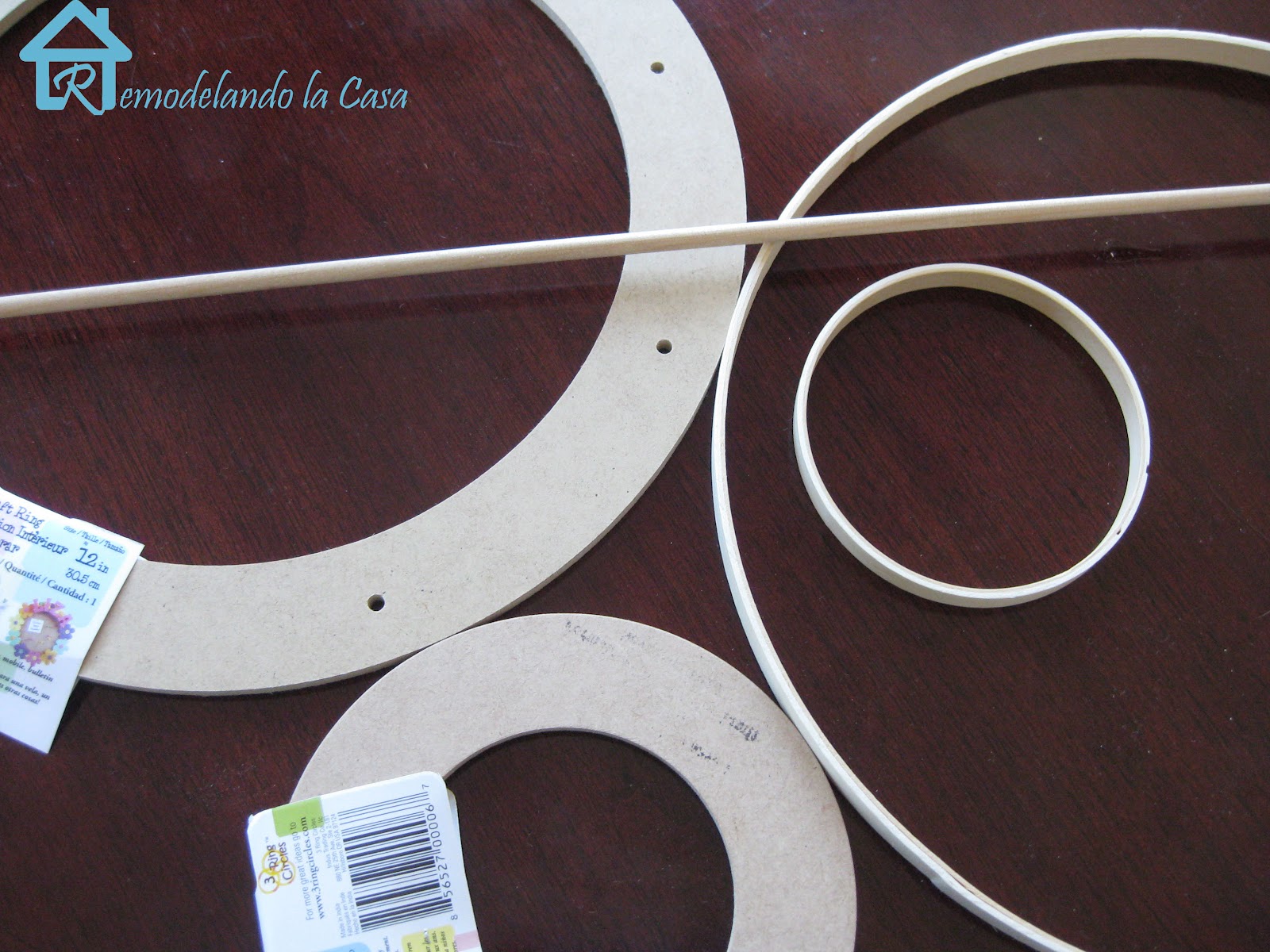 Circle Stand Decorations - Remodelando la Casa