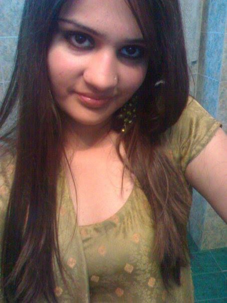 Main Ne Behan Ki Choot Mari Hindi Gay Kahani