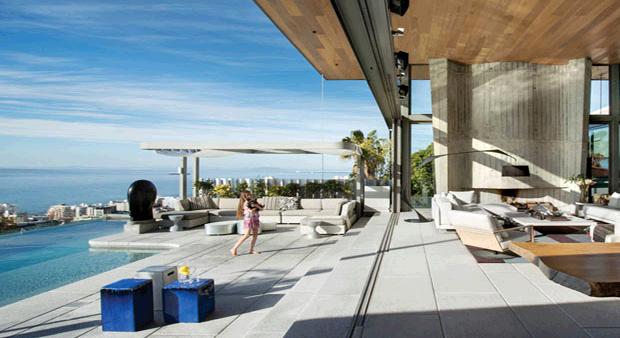 House Design Moderns: Mansion On The Waterfront Infinity Pool