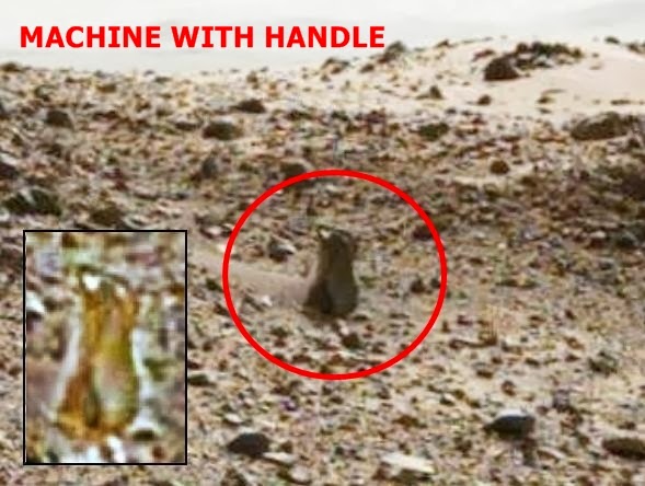 Curiosity latest images show unexplained objects on Mars – Jan 30, 2014