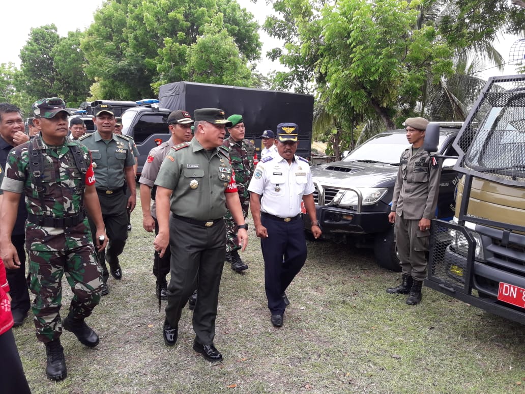 Pangdam XIII/Merdeka Gelar Pasukan Pengamanan Presiden | Kodam XIII Merdeka