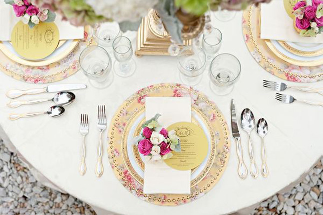 15 Stunning Place Settings - Belle The Magazine