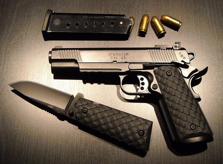 CustomKillerGrips.com: The return of the Dragon Scale Grips!