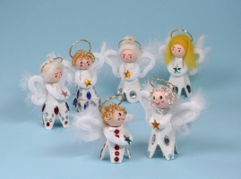 Kreatív Karácsony: Angyalka készítése tojástartóból