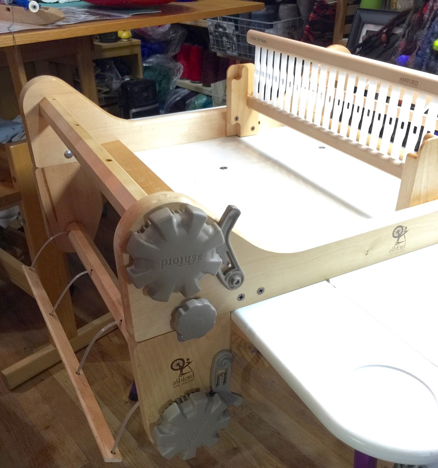 CENTERING WITH FIBER: Art yarns and the Ashford rigid heddle Loom"s new ...