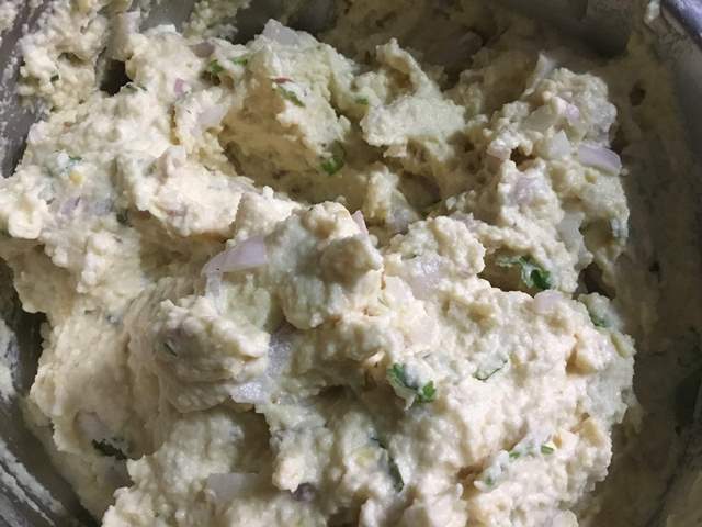 Kara Vadai | Pattani Paruppu (Yellow Split Peas) Bonda