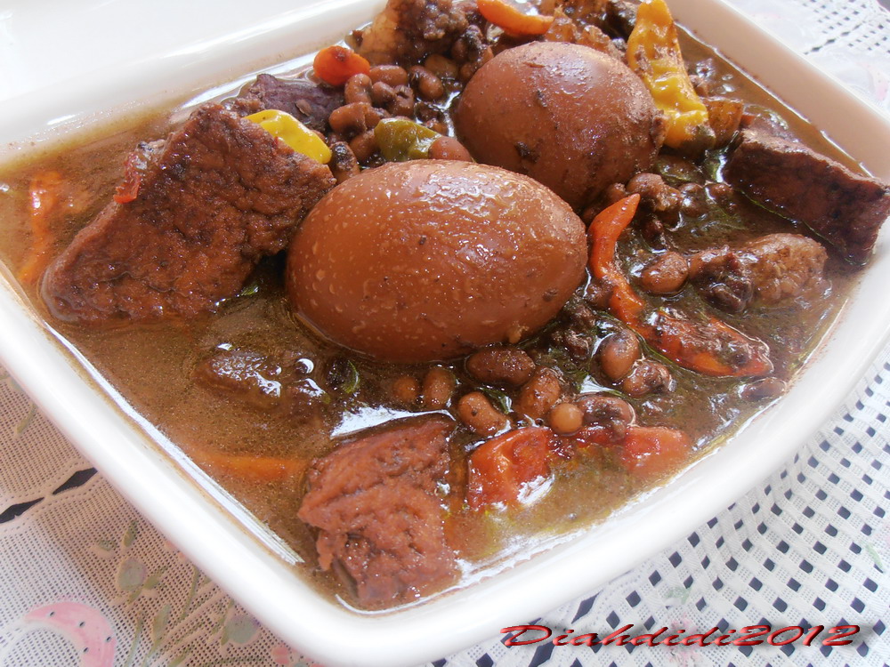 Diah Didi's Kitchen: Brongkos Yogya