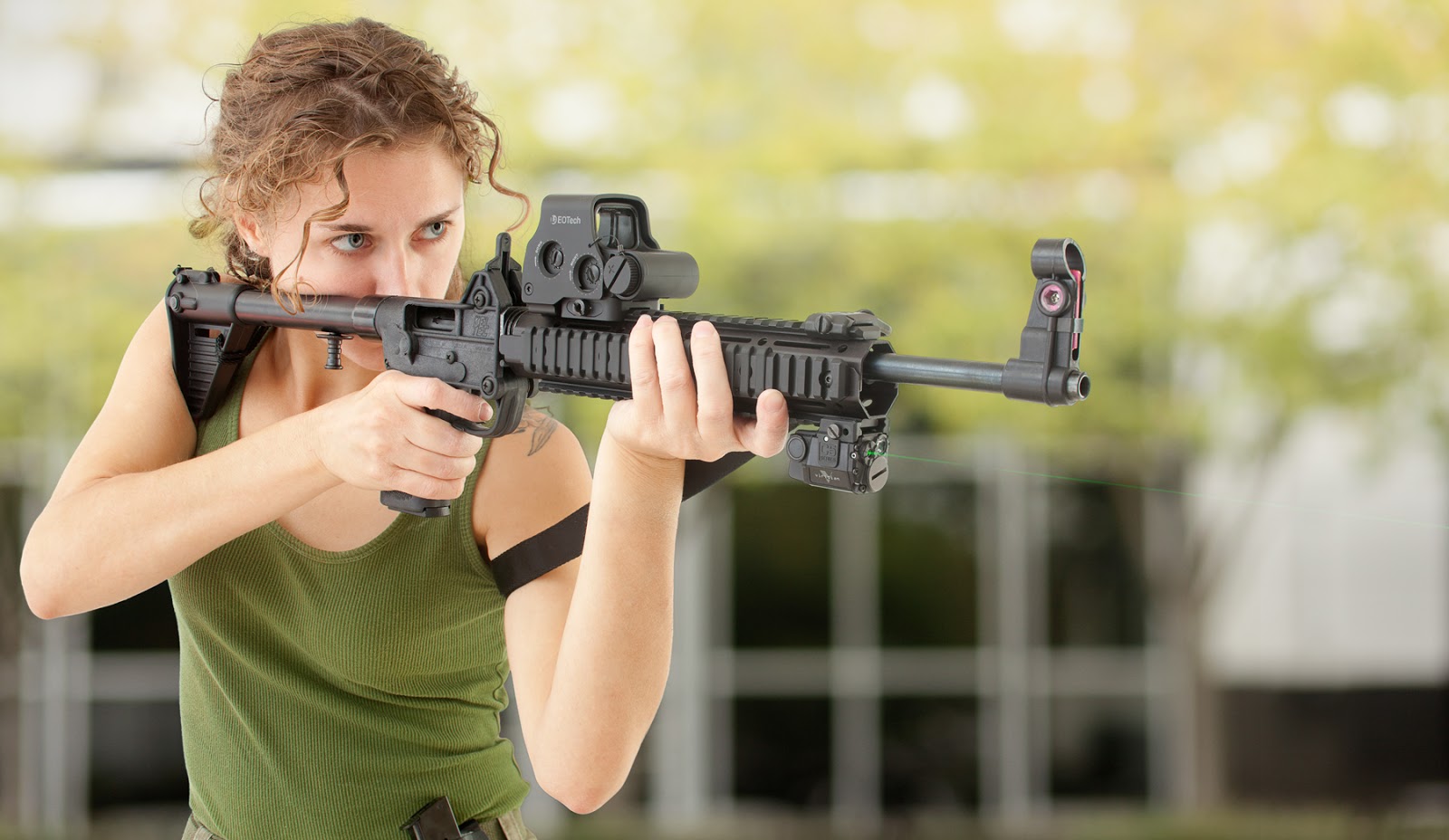 Survivre au Chaos: La Kel-Tec Sub-2000 Generation 2 en 9mm