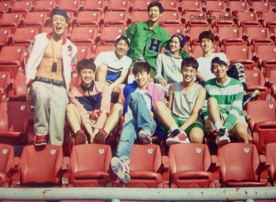More MIX & MATCH Get Ready? ShowTime! PhotoBook [PHOTO] - iKON YG - The ...