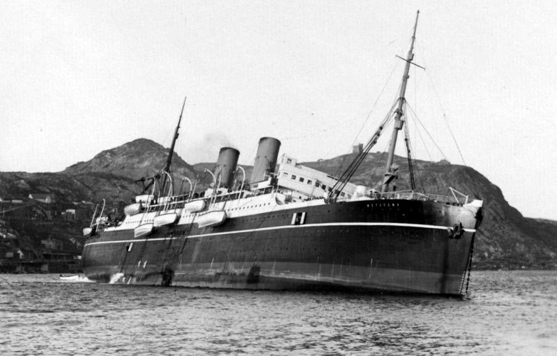 Tour Scotland: Old Photograph Emigrant Ship Metagama Scotland