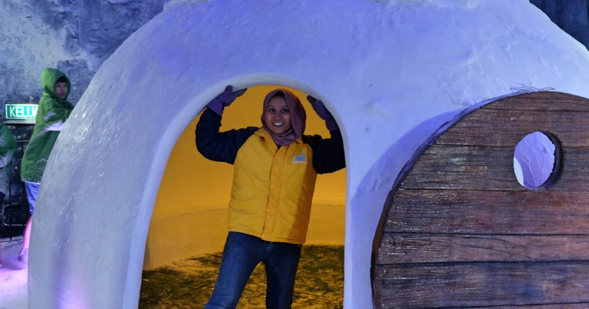 Experience -10 Celsius Cold Weather at SnowWorld Genting Highlands ...