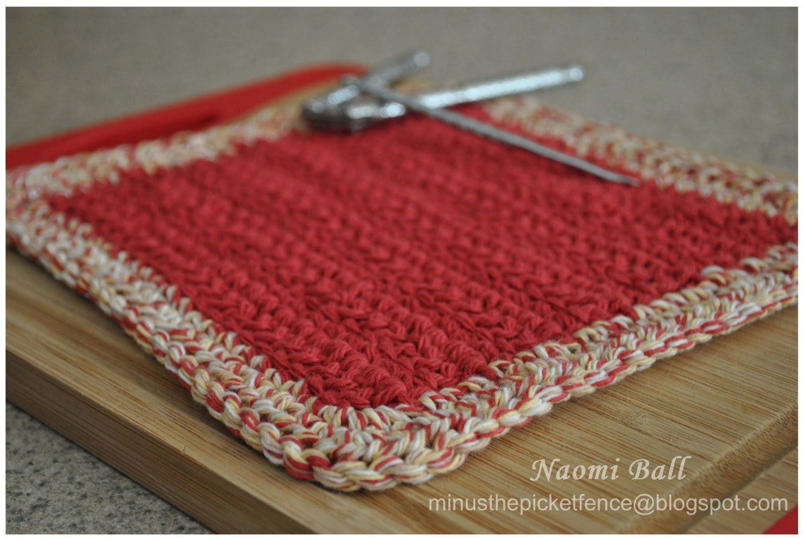 Minus The Picket Fence: A Simple Dishrag Set