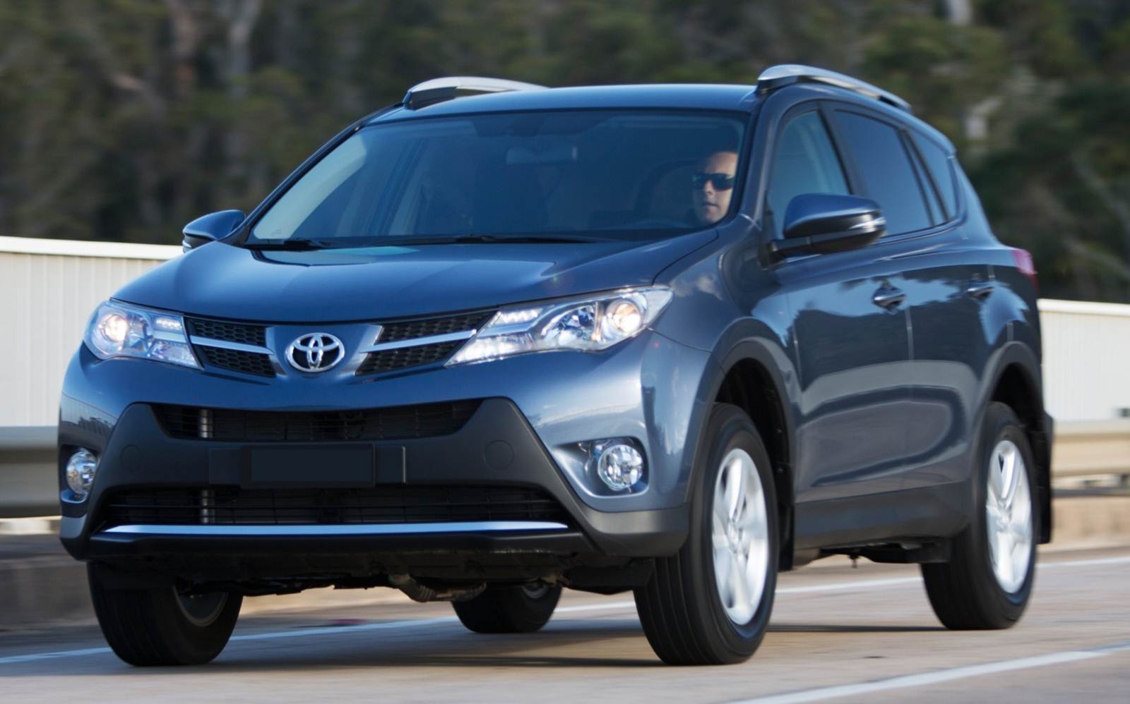 Nova RAV4 2014 chega ao Brasil até o meio do ano