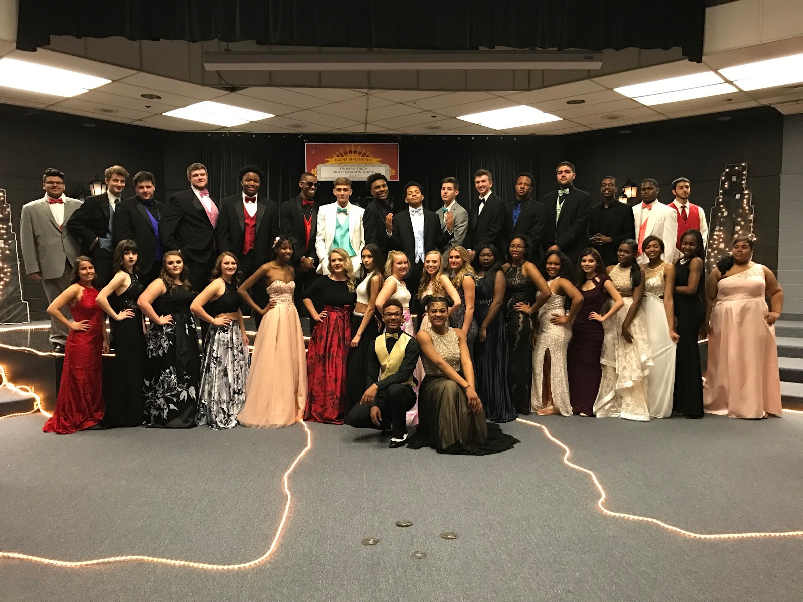 Talking Taylor Schools: TRUMAN DECA STUDENTS put on fashion show!