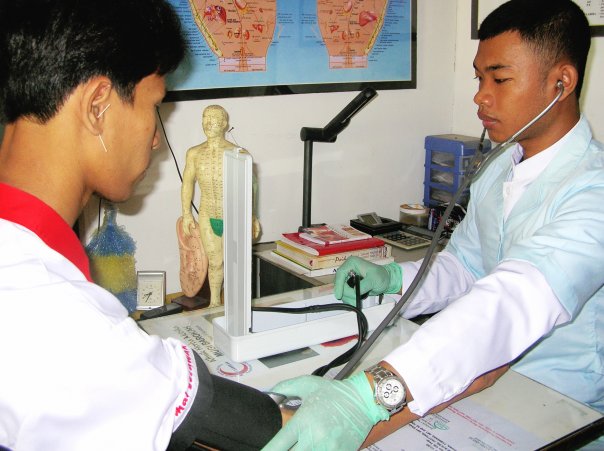 PELAYANAN BEKAM KELILING DI PEKANBARU: Bekam di Inggeris