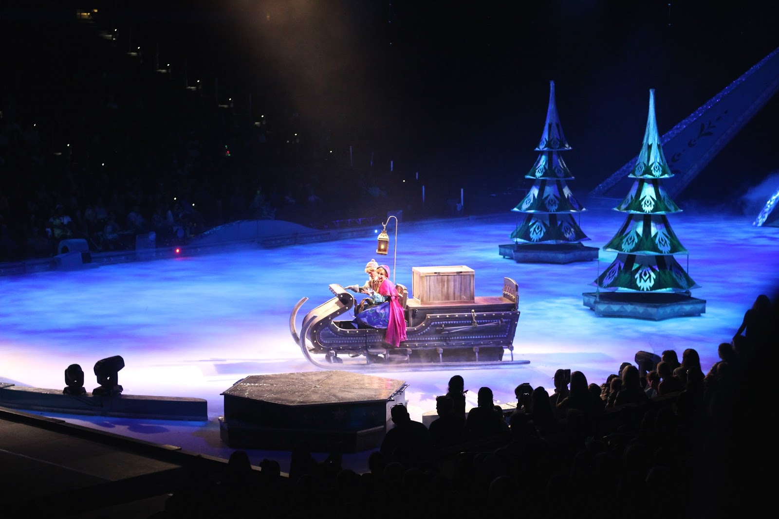 The Littlest Funk blog: "Mommy, it's so Magical" | Disney on Ice Frozen